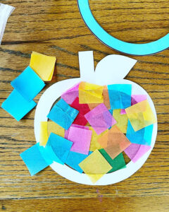 Apple Craft for Preschool (with free apple templates) ⋆ The Hollydog Blog