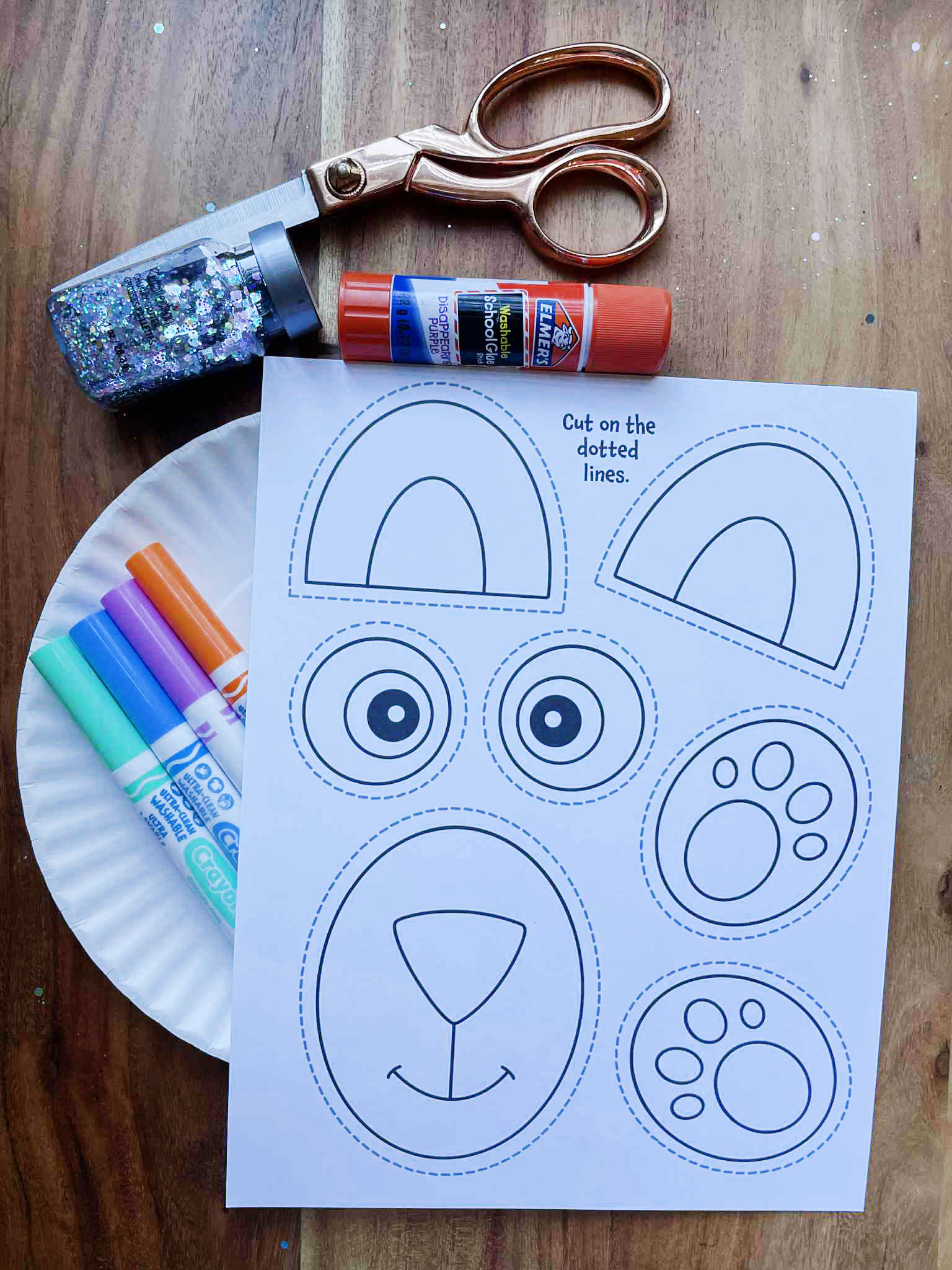 Polar Bear Craft for Preschool! (with free cutouts) ⋆ The Hollydog Blog