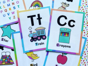 Free Alphabet Flashcards for Kids! ⋆ The Hollydog Blog