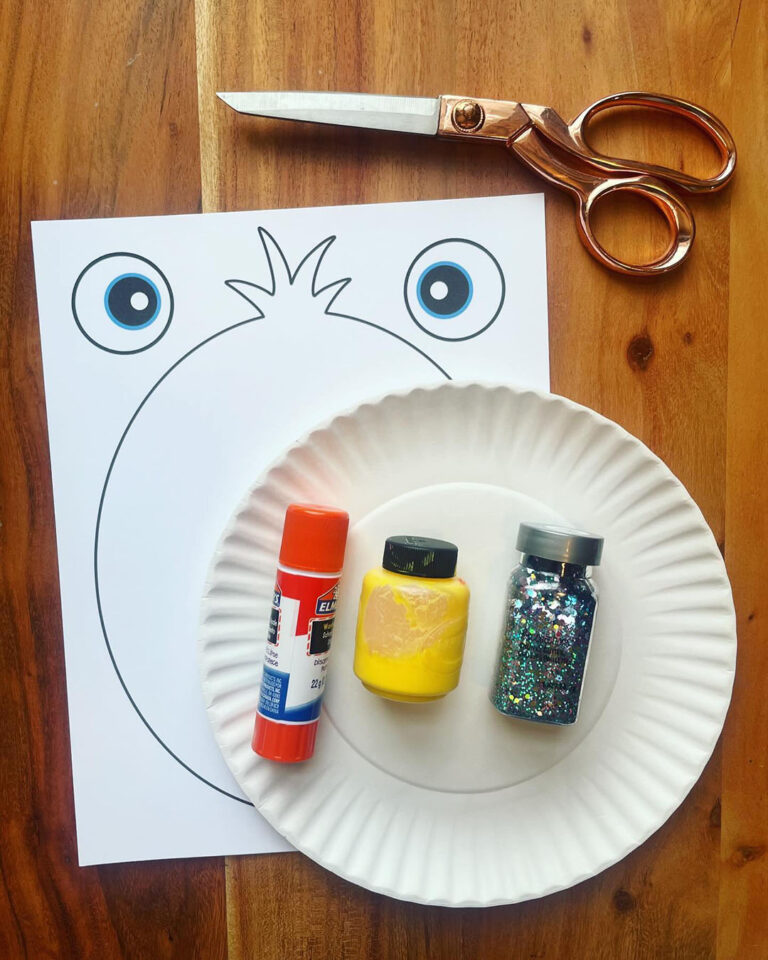 Baby Chick Easter Craft for Preschool! ⋆ The Hollydog Blog