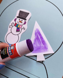 Snow Globe Craft for Preschool (with free cutouts!) ⋆ The Hollydog Blog
