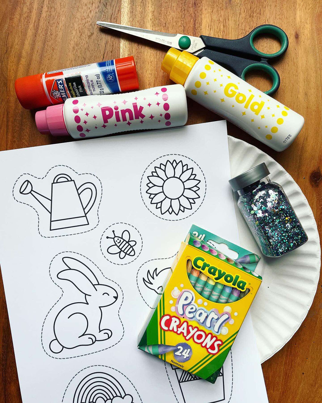 Printable Spring Wreath Craft for Preschool! ⋆ The Hollydog Blog