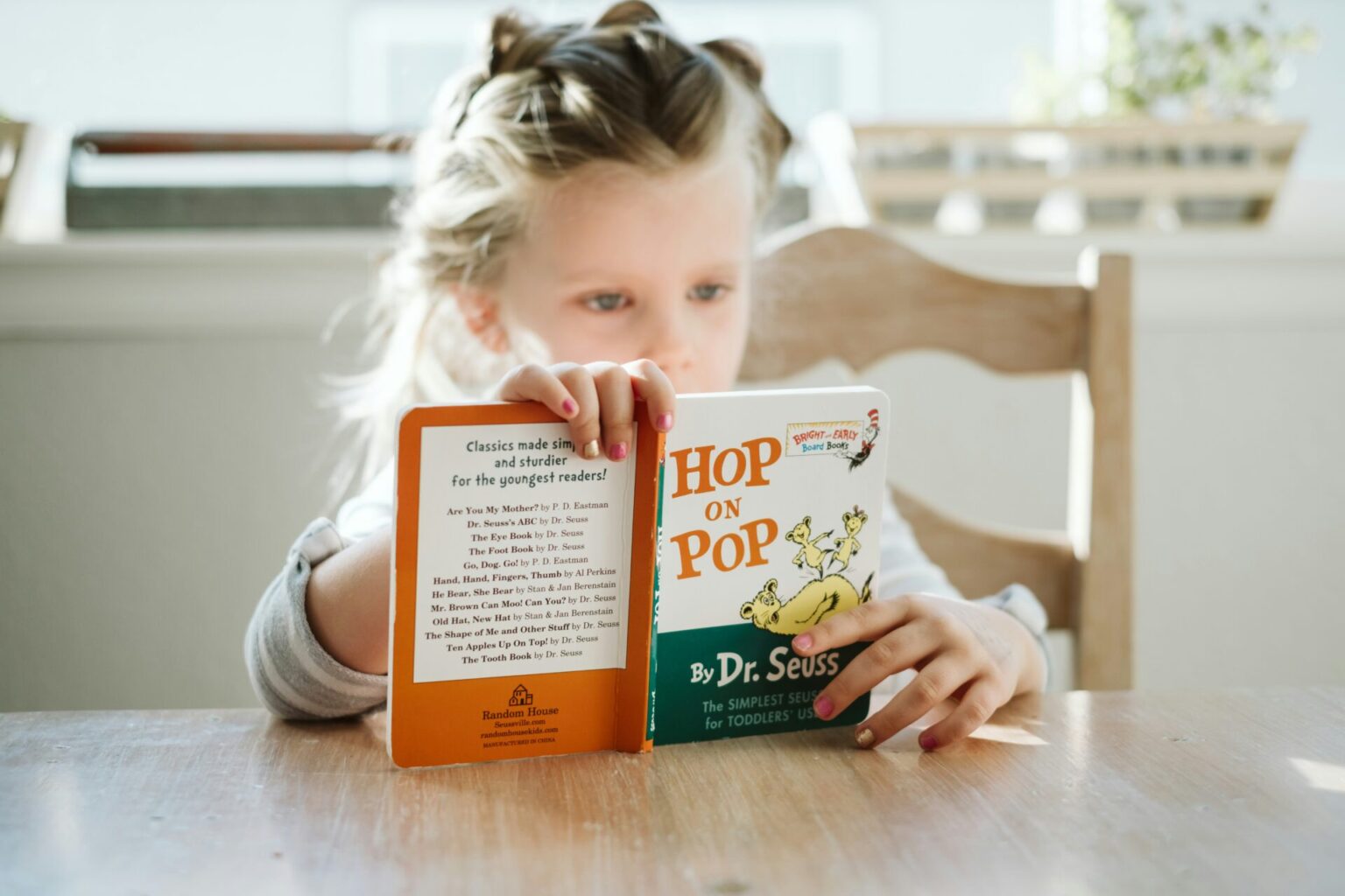 Free Alphabet Matching A-Z Worksheets for Preschool ⋆ The Hollydog Blog