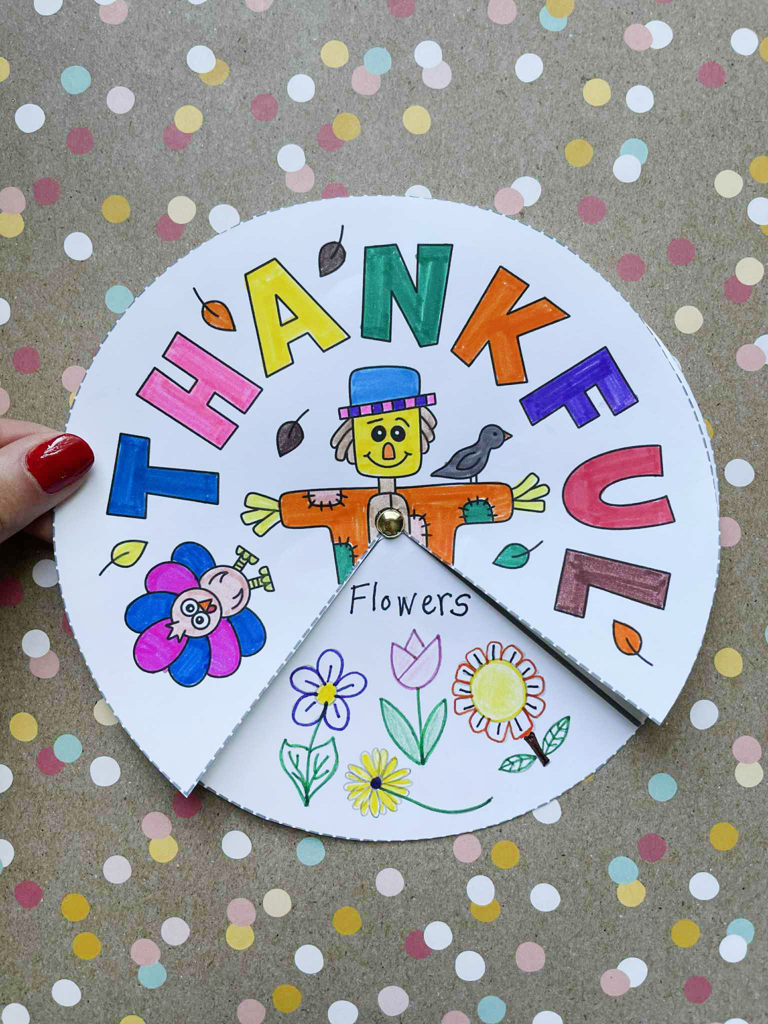 Free Thankful Wheel Craft for Kids! ⋆ The Hollydog Blog