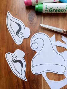 Free Paper Plate Elf Mask Craft for Preschool! ⋆ The Hollydog Blog