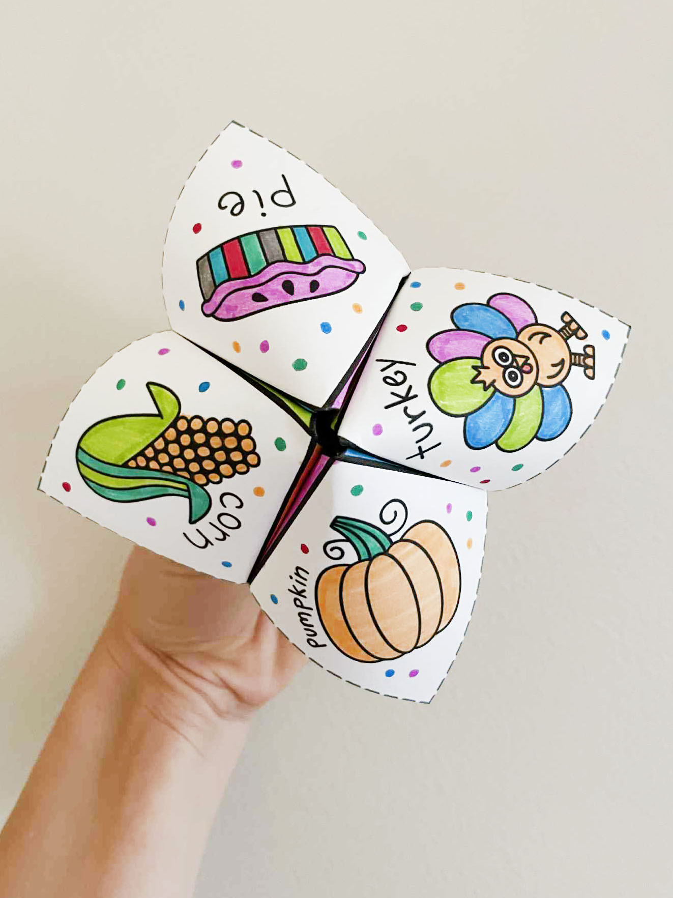 Fun & Free Thanksgiving Cootie Catcher for Kids! ⋆ The Hollydog Blog