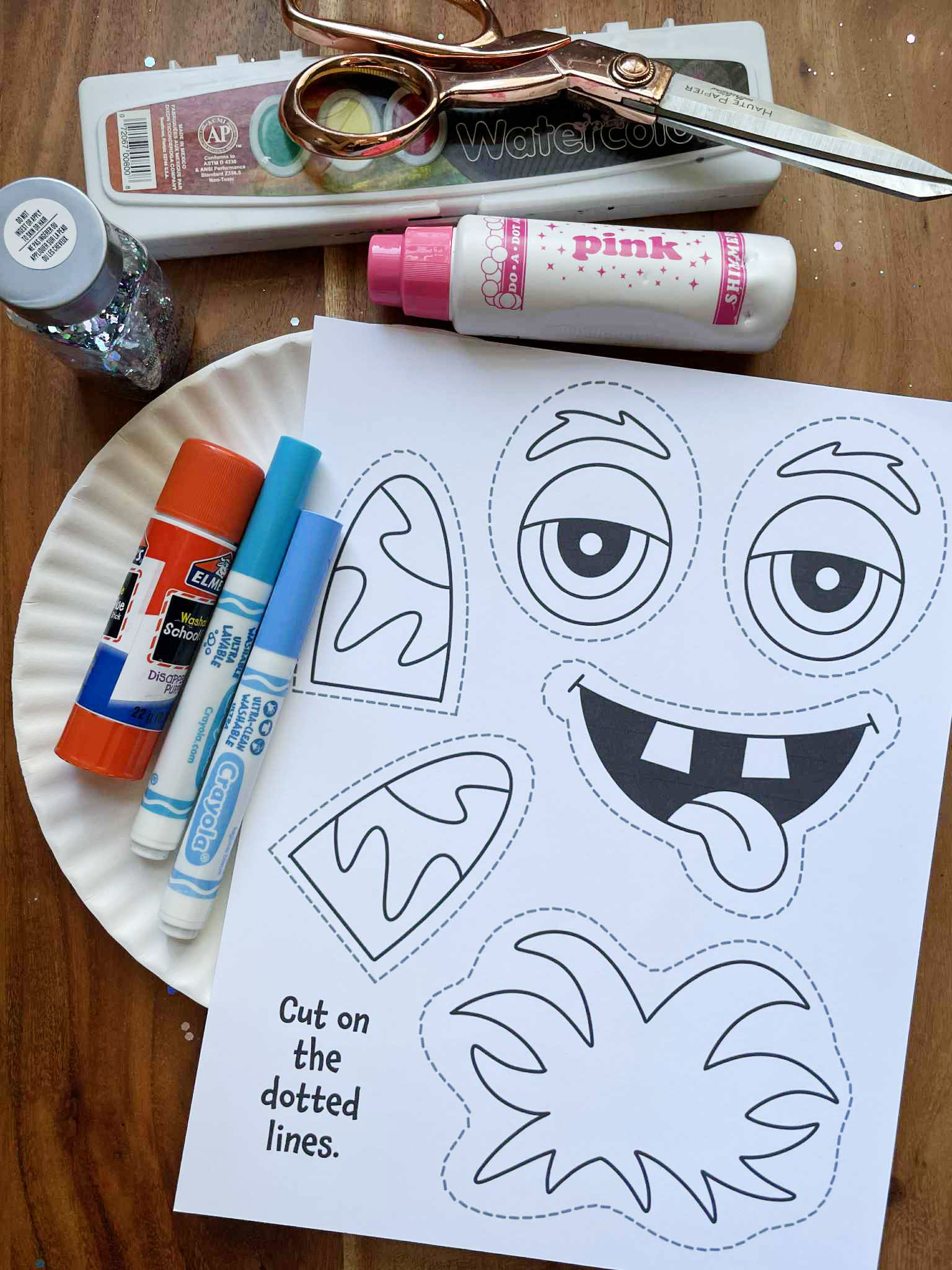 The Best Yeti Craft for Preschool! (with free cutouts) ⋆ The Hollydog Blog