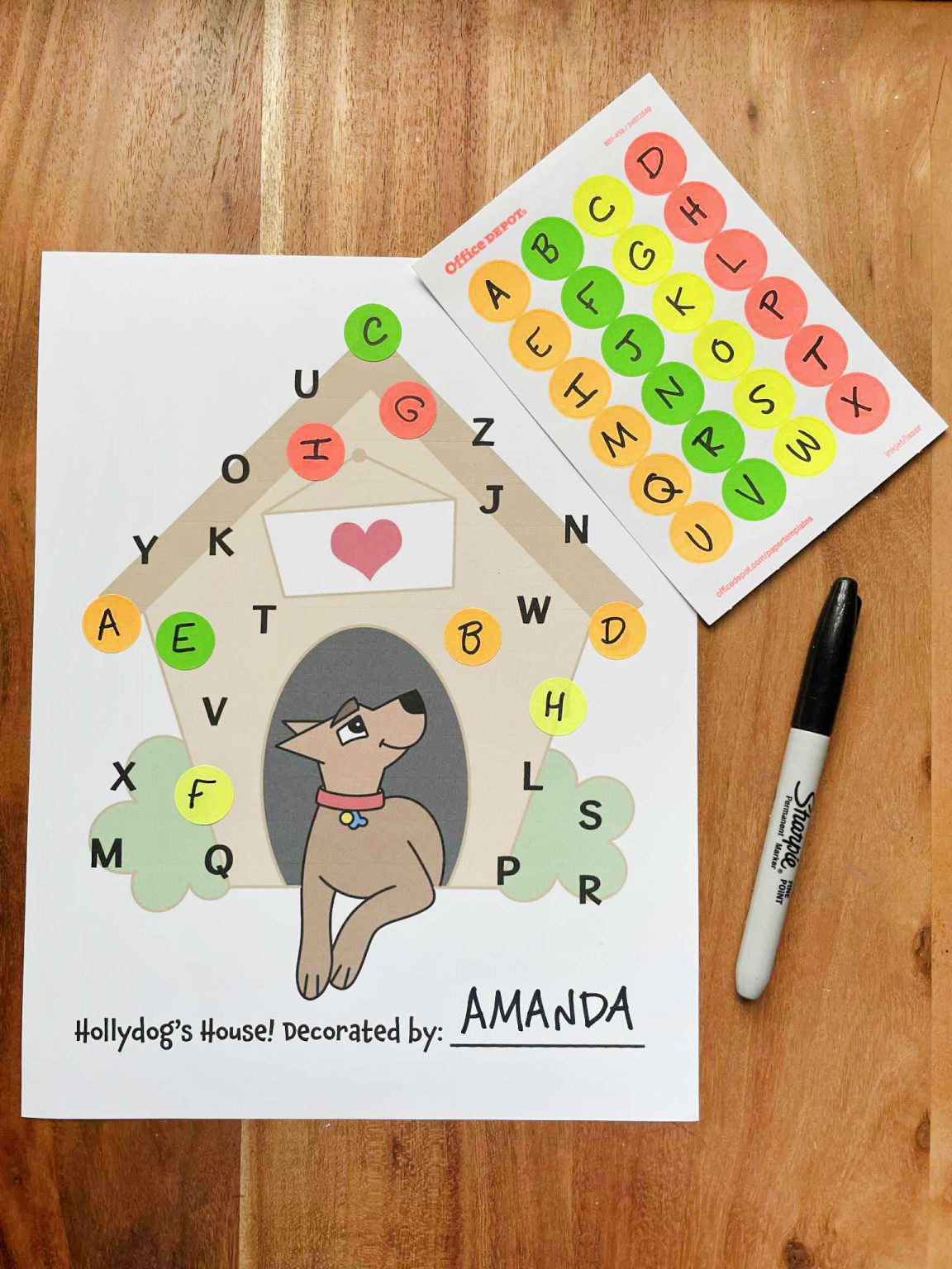 Free Christmas Letter Match Printables for Preschool! ⋆ The Hollydog Blog