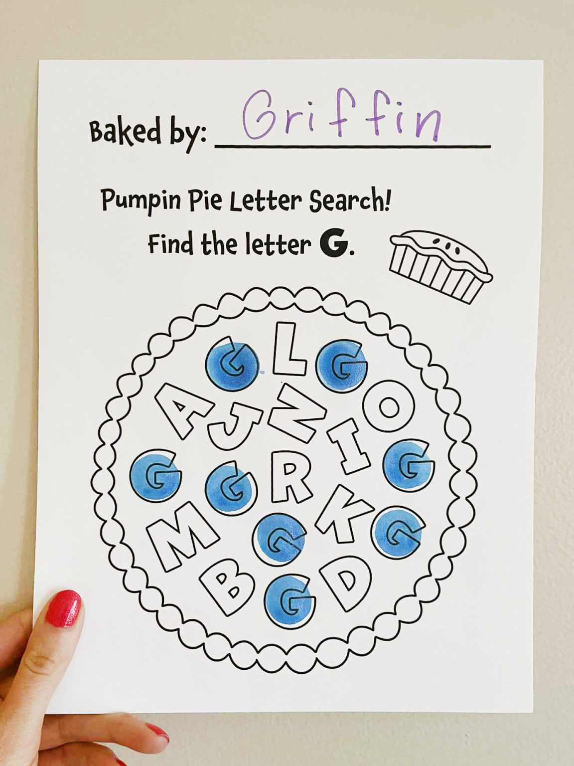 Free Pumpkin Pie Letter Search for Preschool! ⋆ The Hollydog Blog